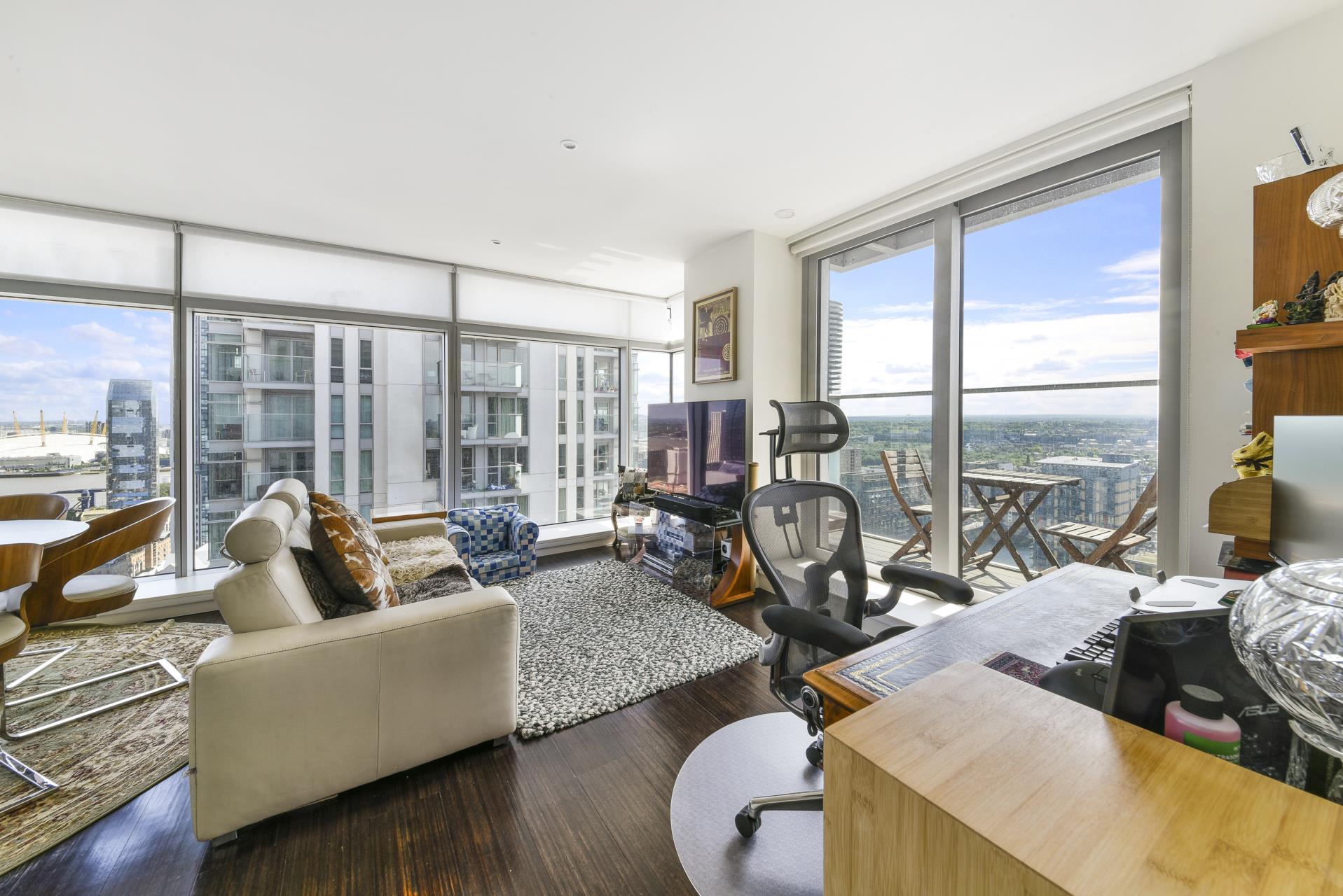 Pan Peninsula 2617506 | JOHNS&CO