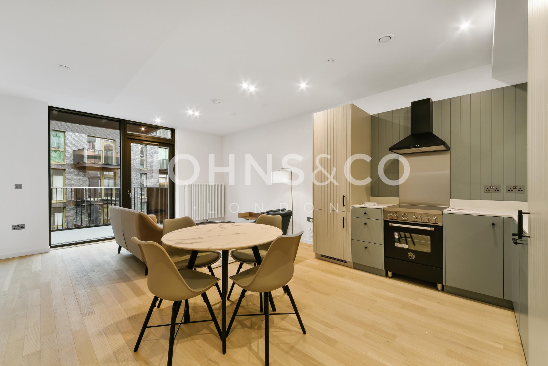 The Brentford Project 2658908 | JOHNS&CO