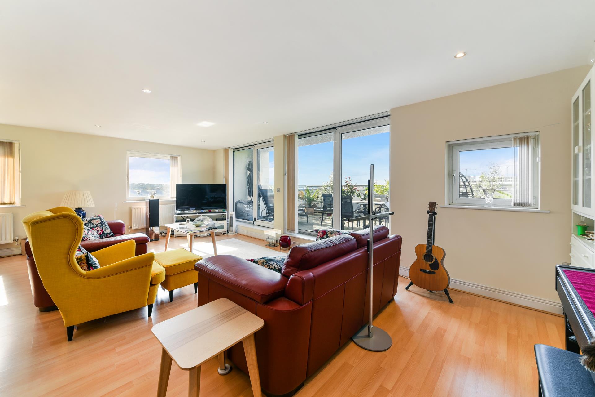 Wards Wharf Approach 2671051 | JOHNS&CO