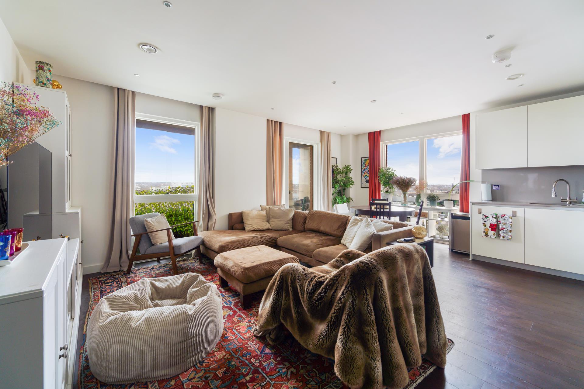 Montrose Building 2677530 | JOHNS&CO