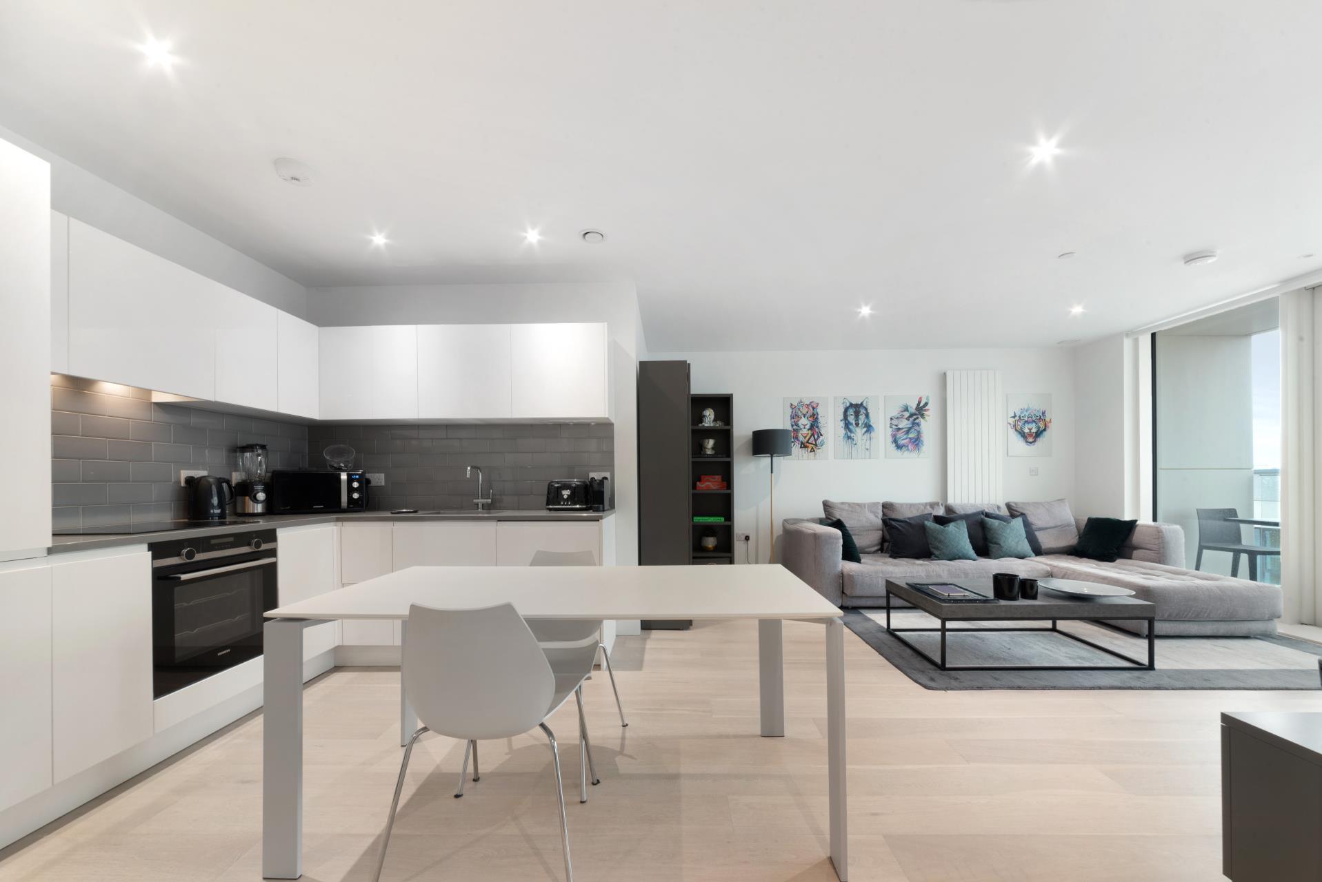 Carrick House 2678019 | JOHNS&CO