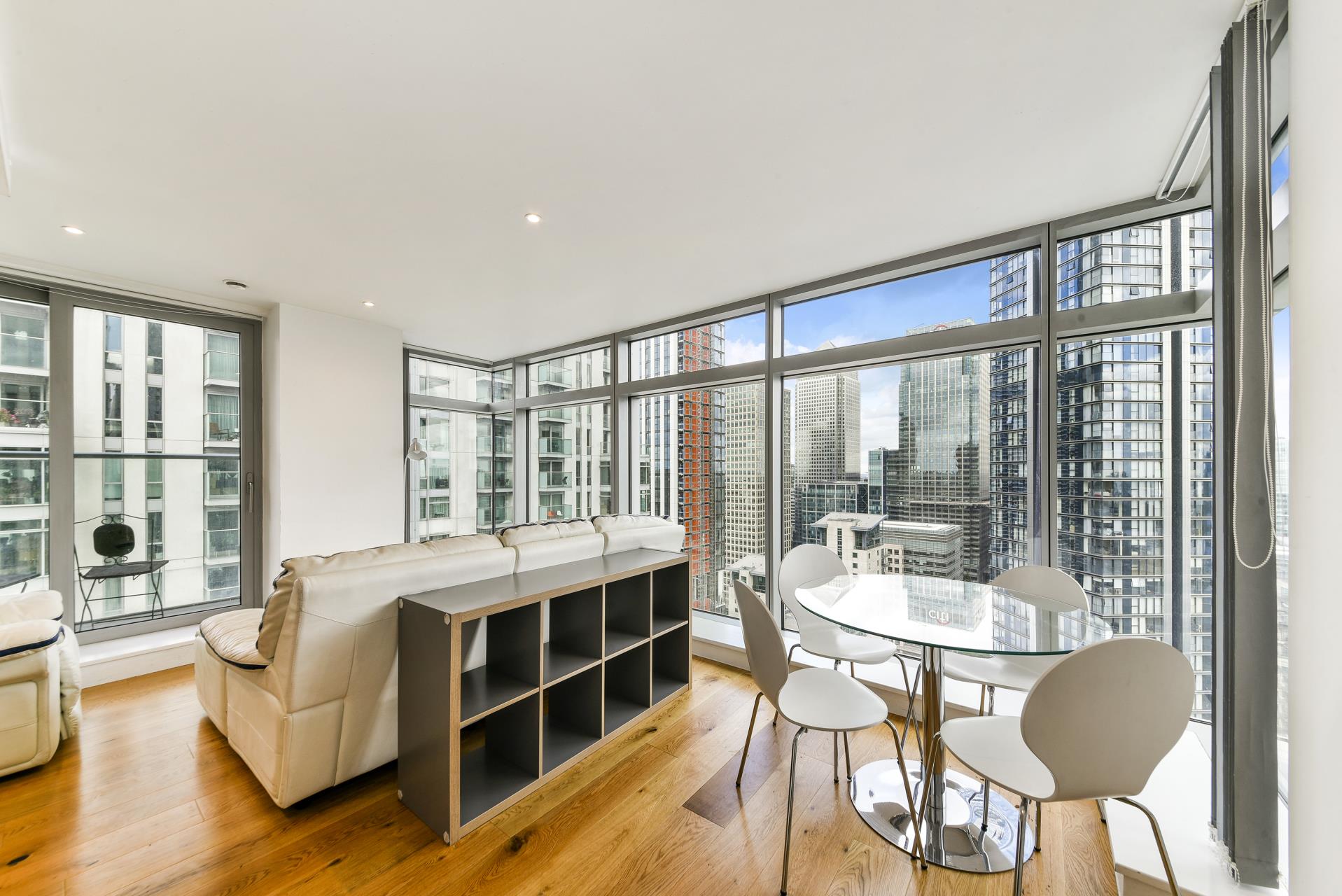 Pan Peninsula 2331802 | JOHNS&CO