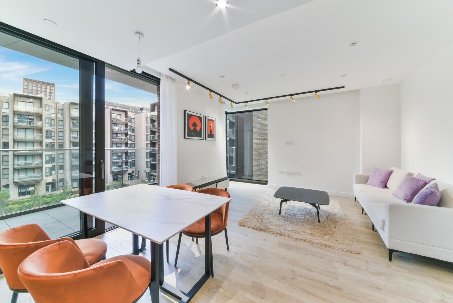 Siena House 2695486 | JOHNS&CO