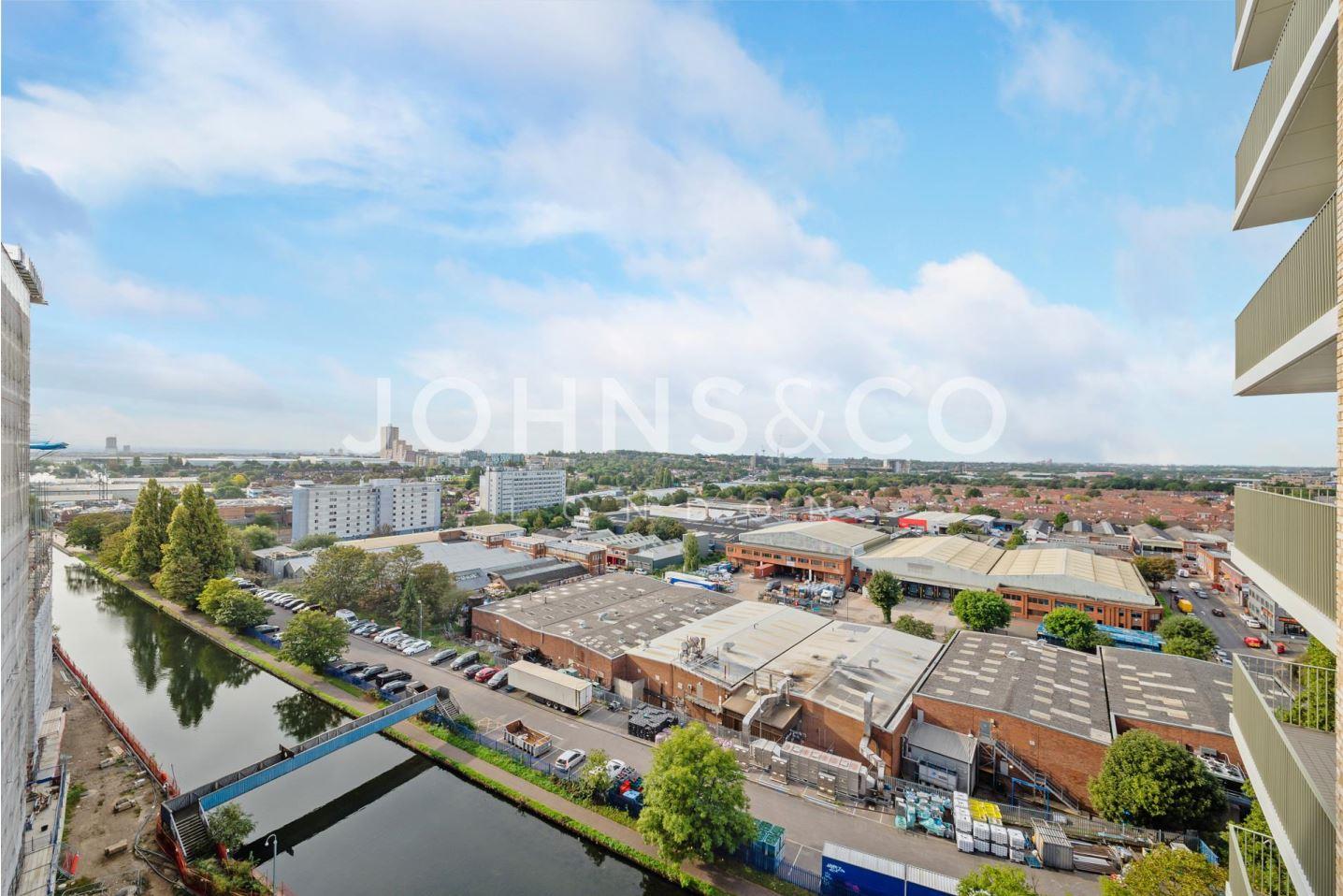 Affinity House 2697732 | JOHNS&CO