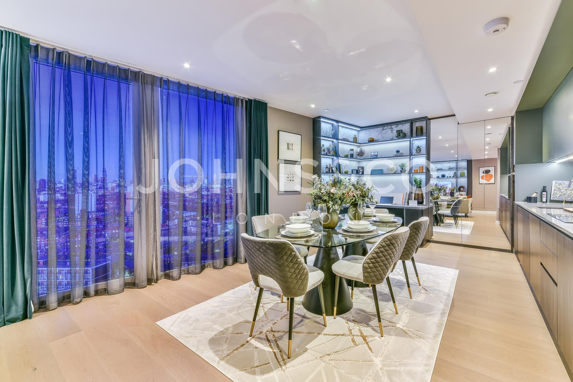 The Pinnacle 2694792 | JOHNS&CO