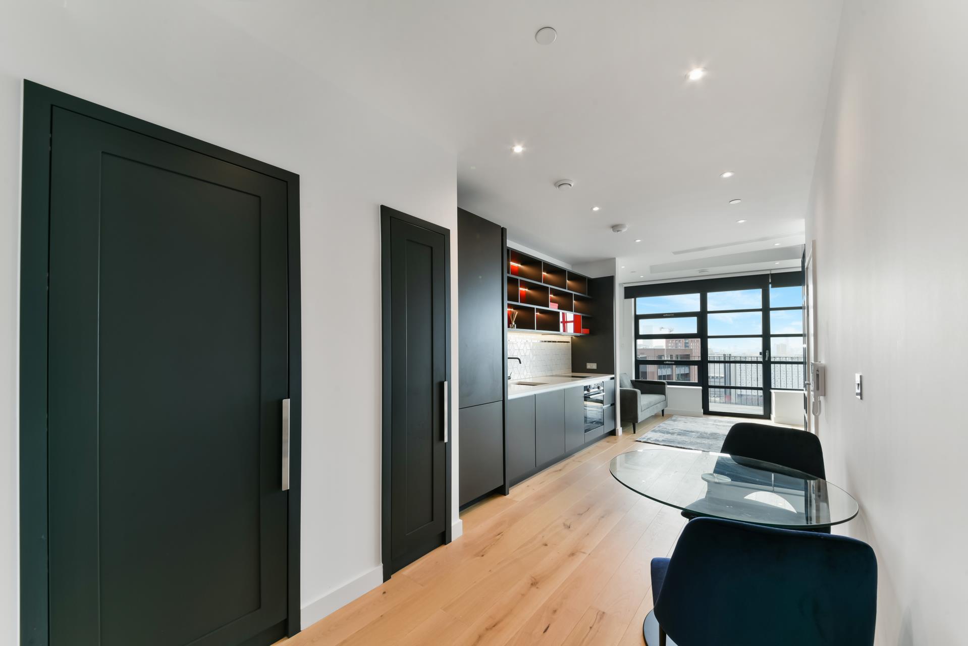 Defoe House 2501290 | JOHNS&CO