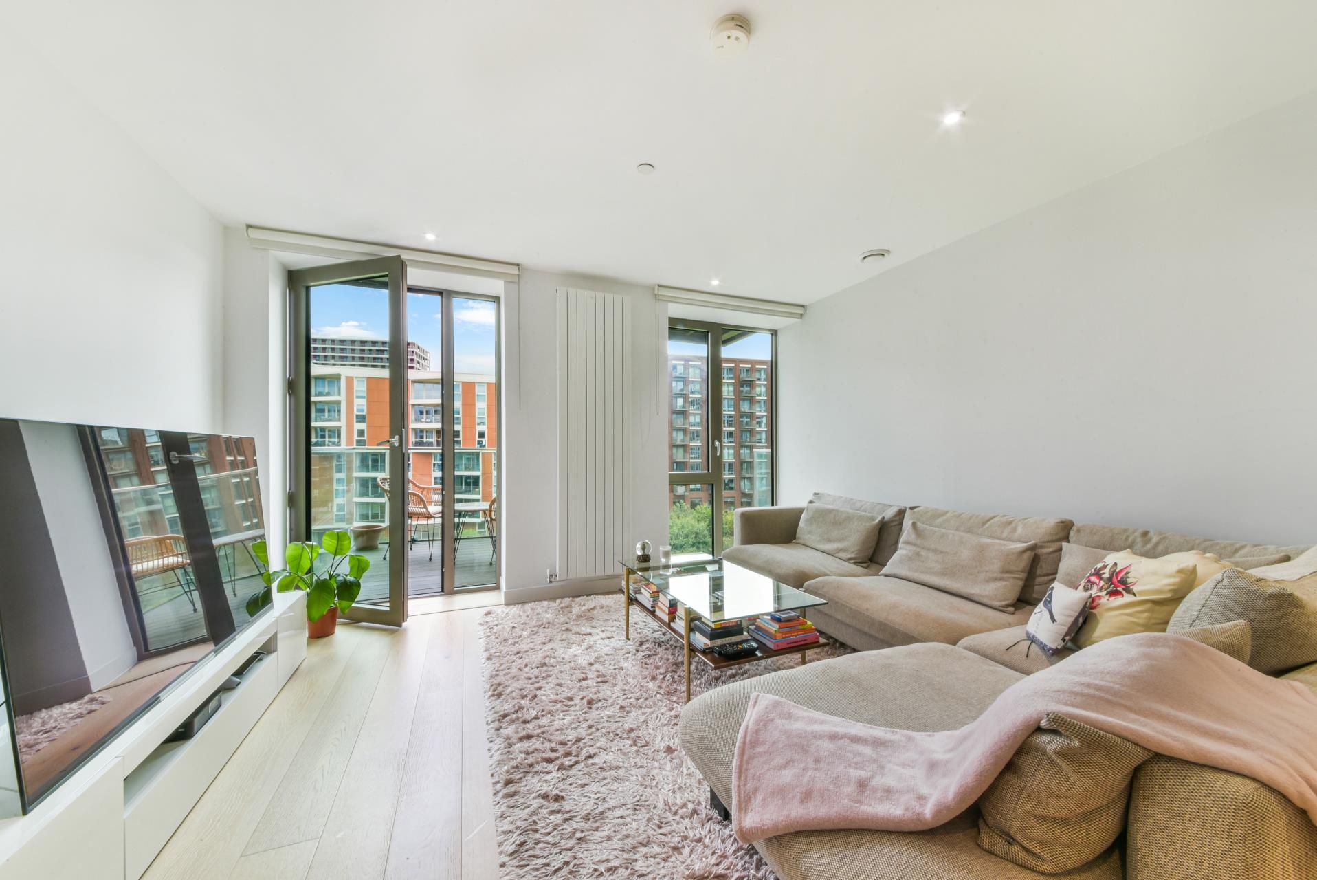 Kelson House 2341474 | JOHNS&CO