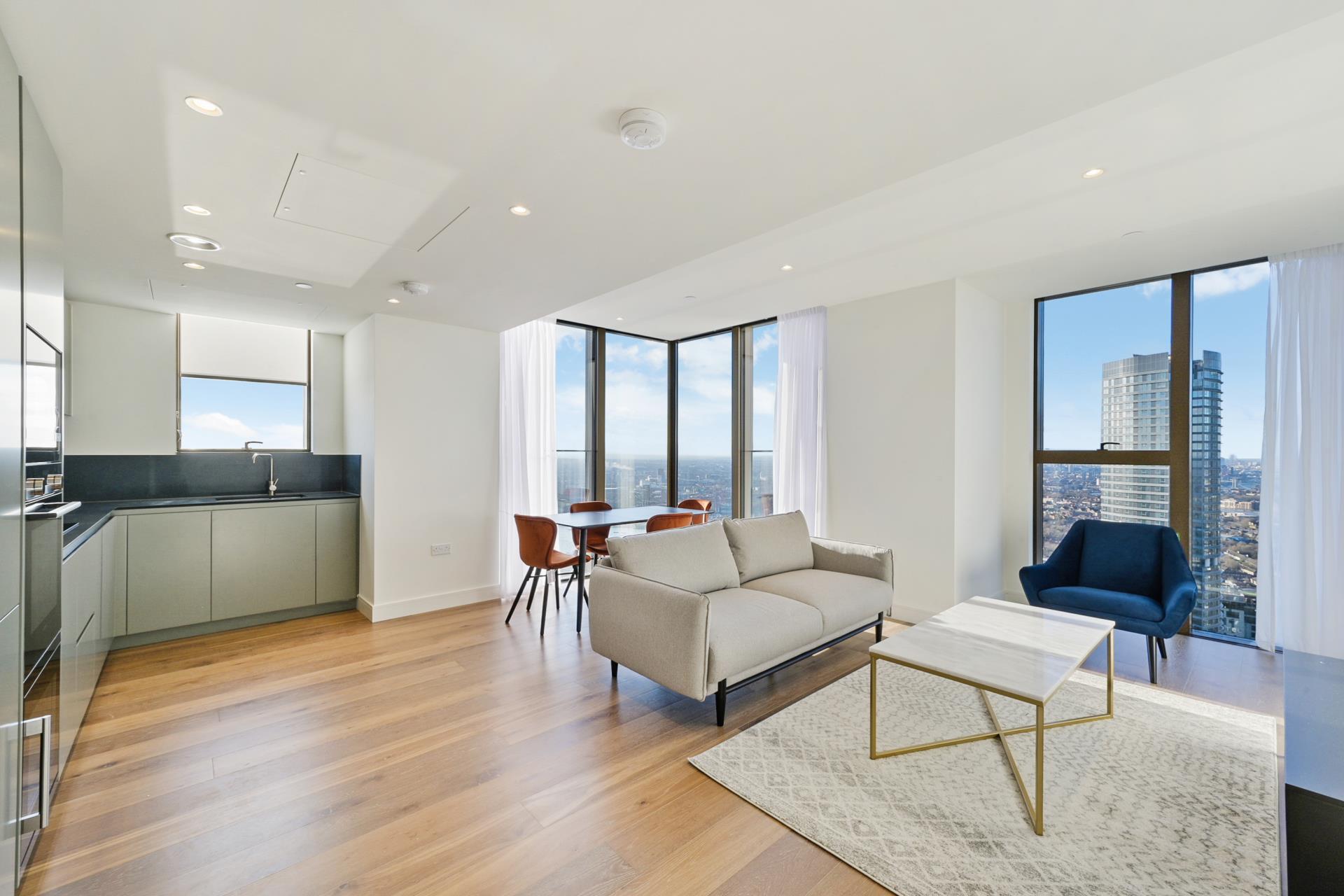 Harcourt Tower 2701910 | JOHNS&CO
