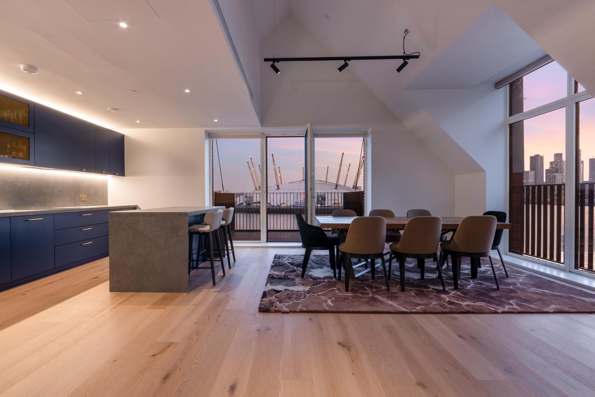 Hampden House 2700602 | JOHNS&CO