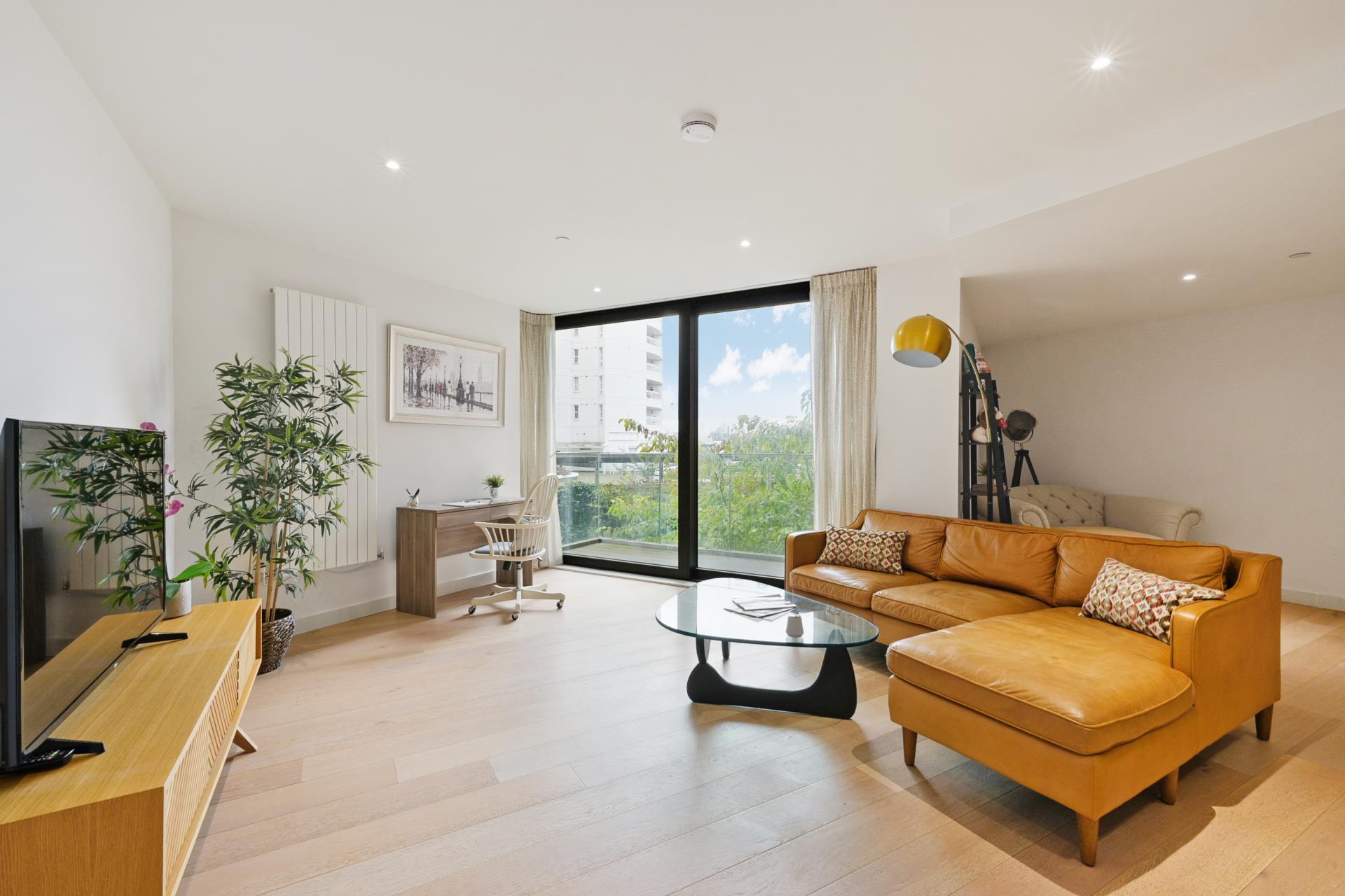 Summerston House 2702749 | JOHNS&CO