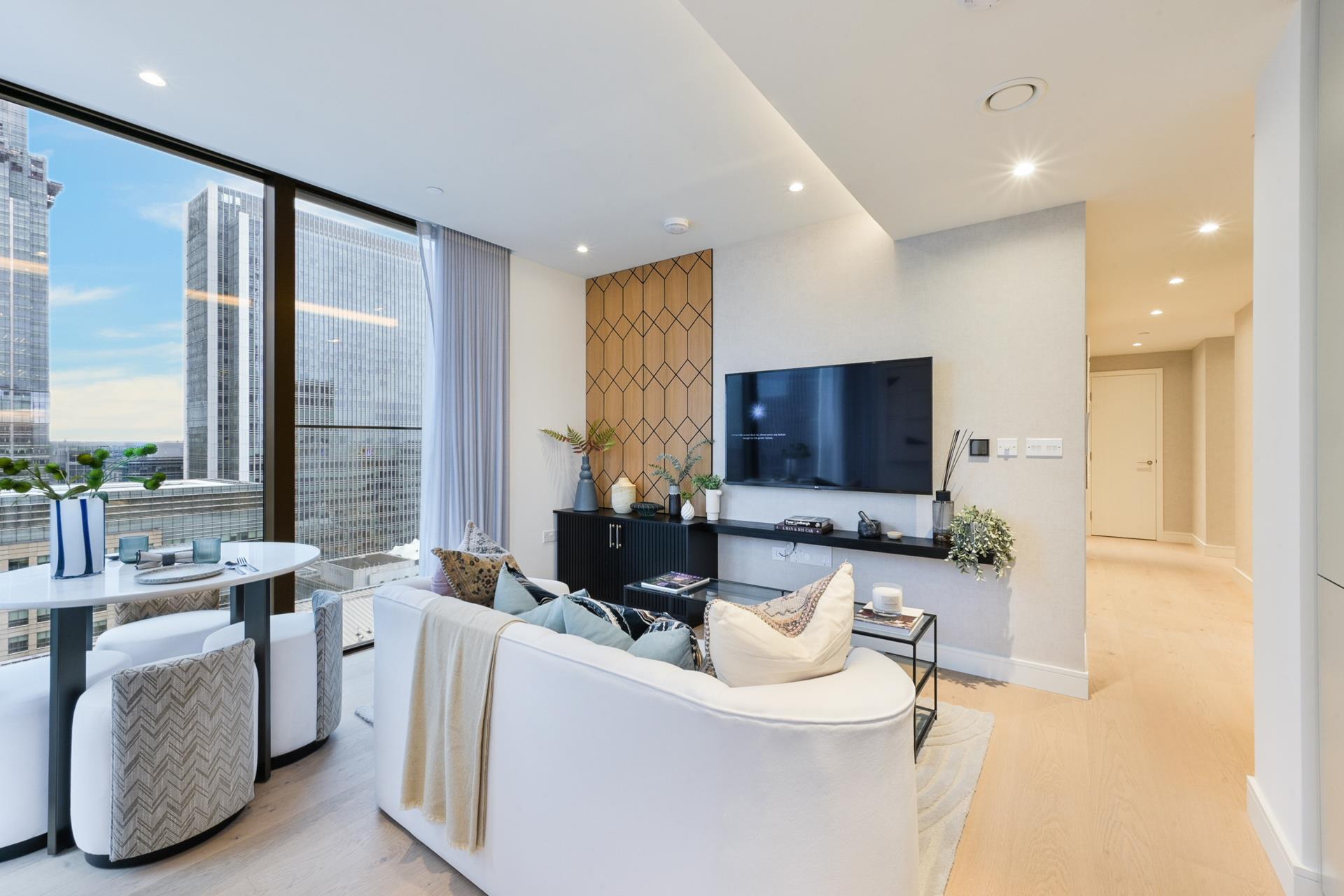 Harcourt Tower 2703891 | JOHNS&CO