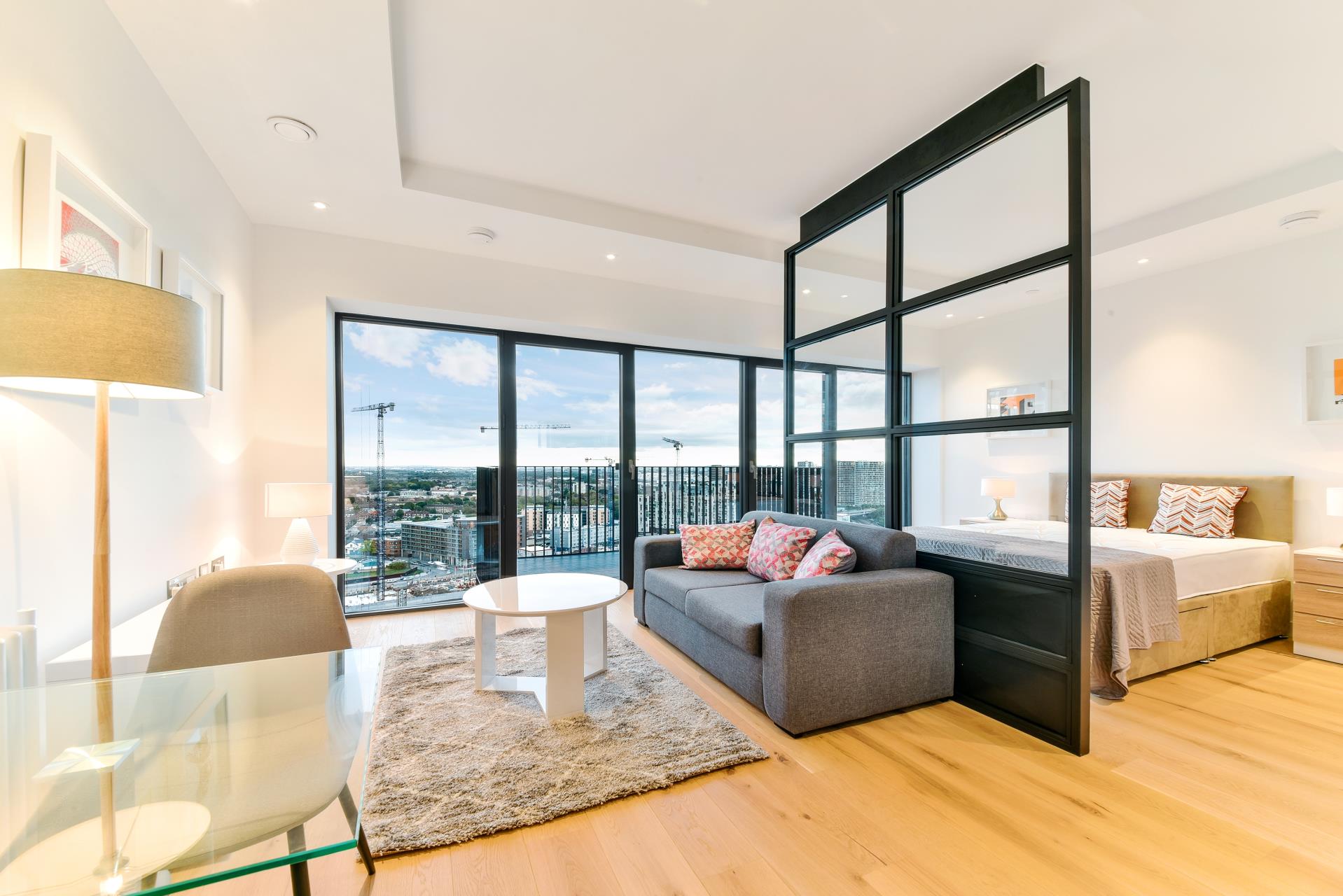 Modena House 2448382 | JOHNS&CO