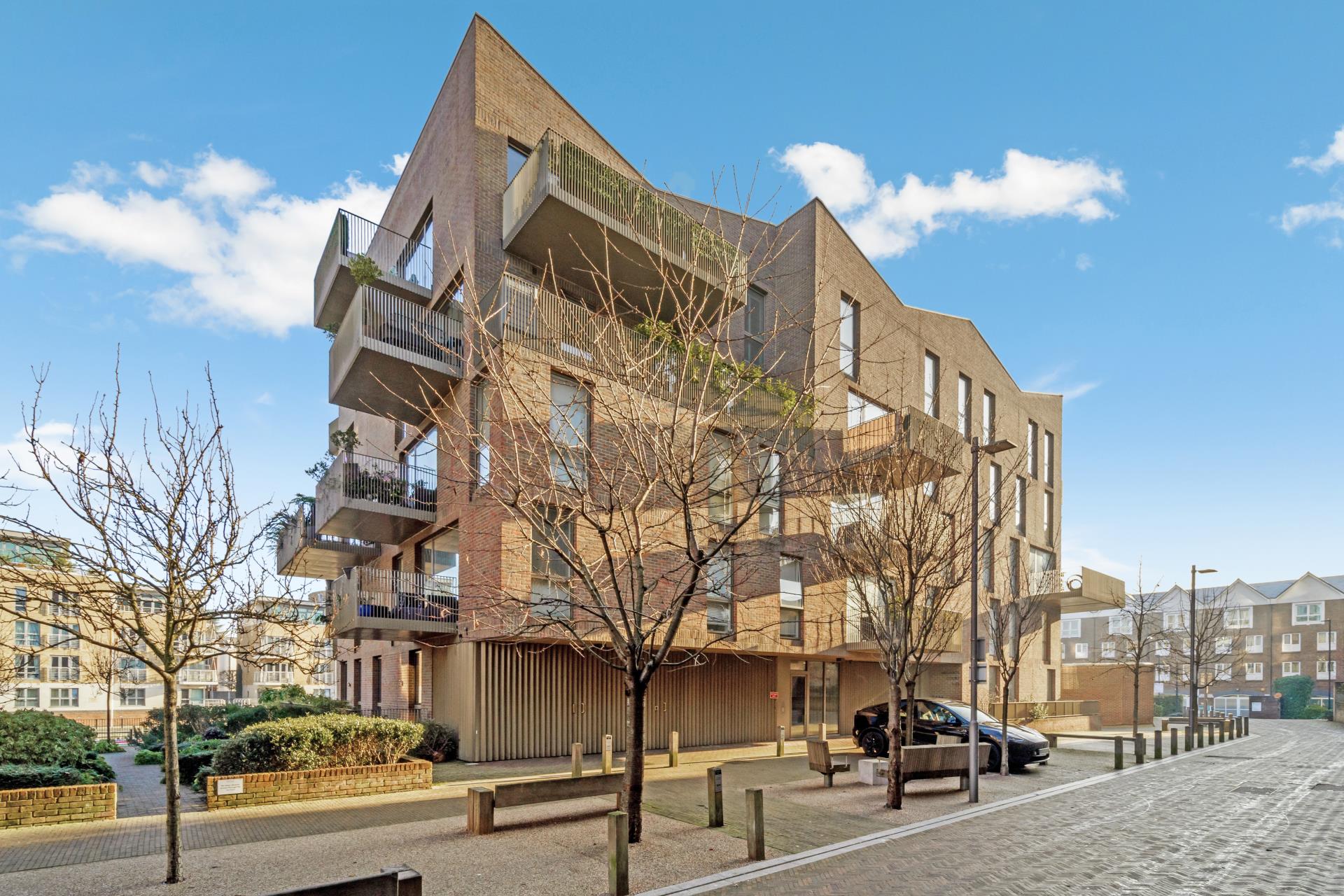 Halyards Court 2705967 | JOHNS&CO