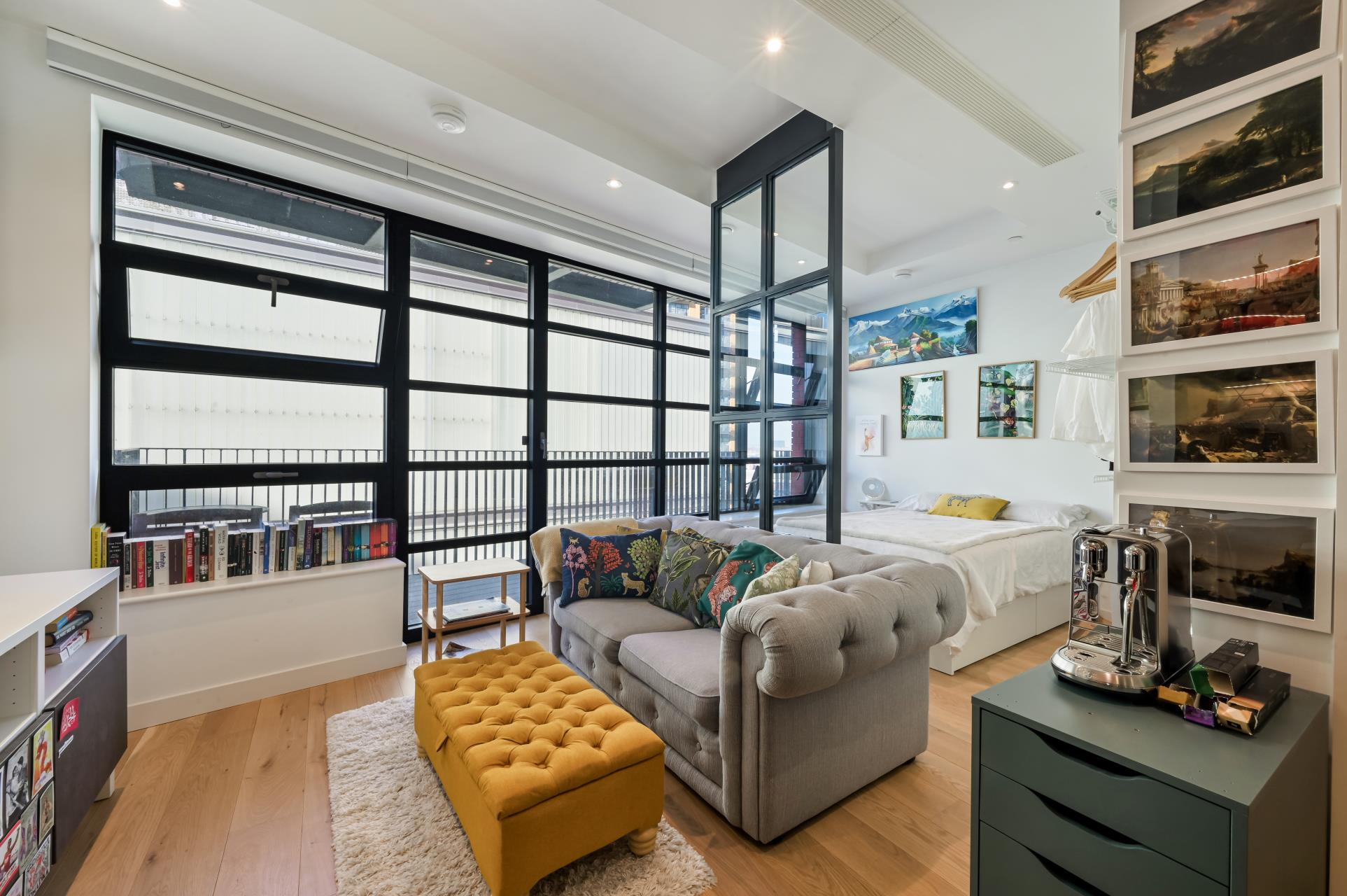 Defoe House 2707715 | JOHNS&CO