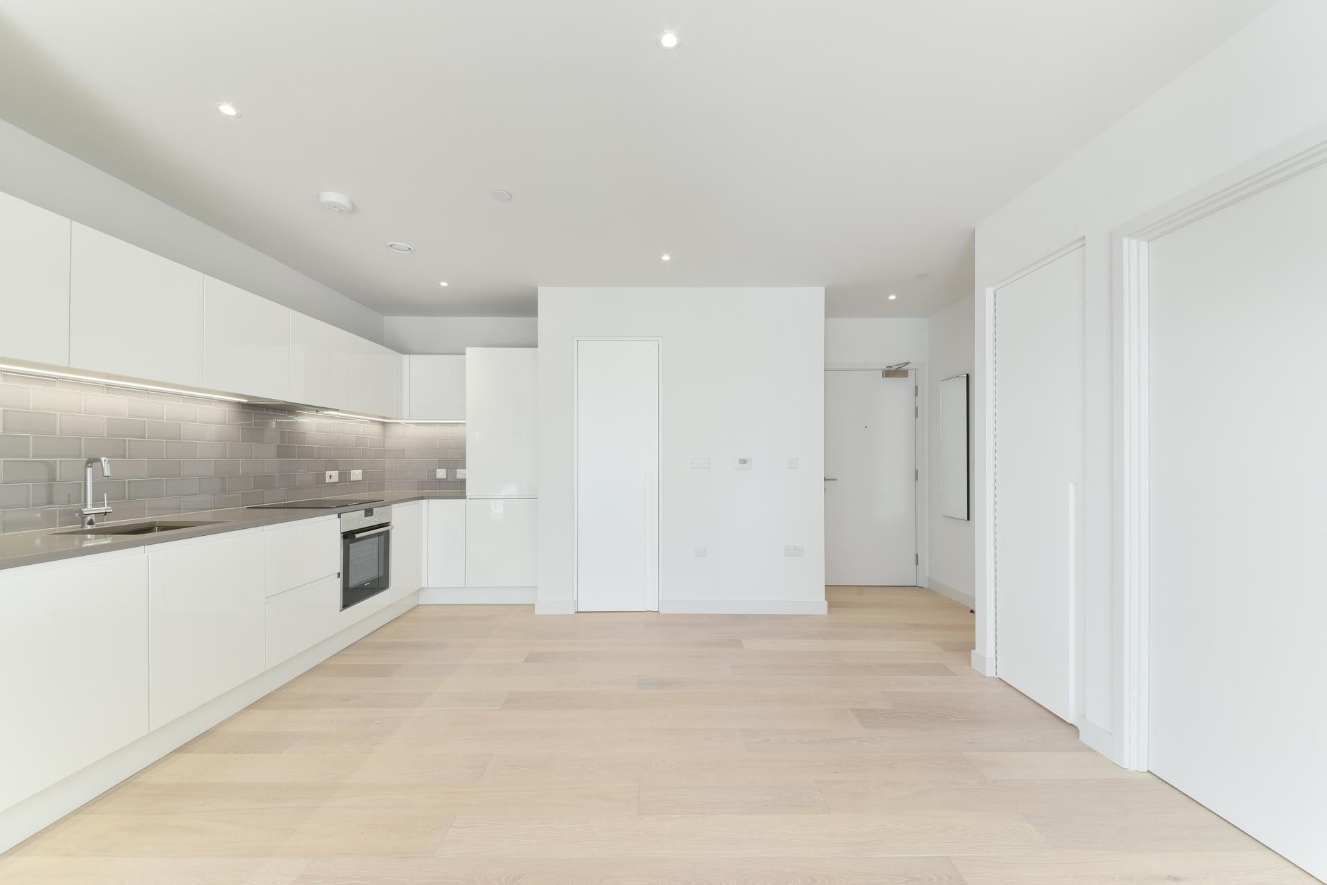 Summerston House 2376197 | JOHNS&CO