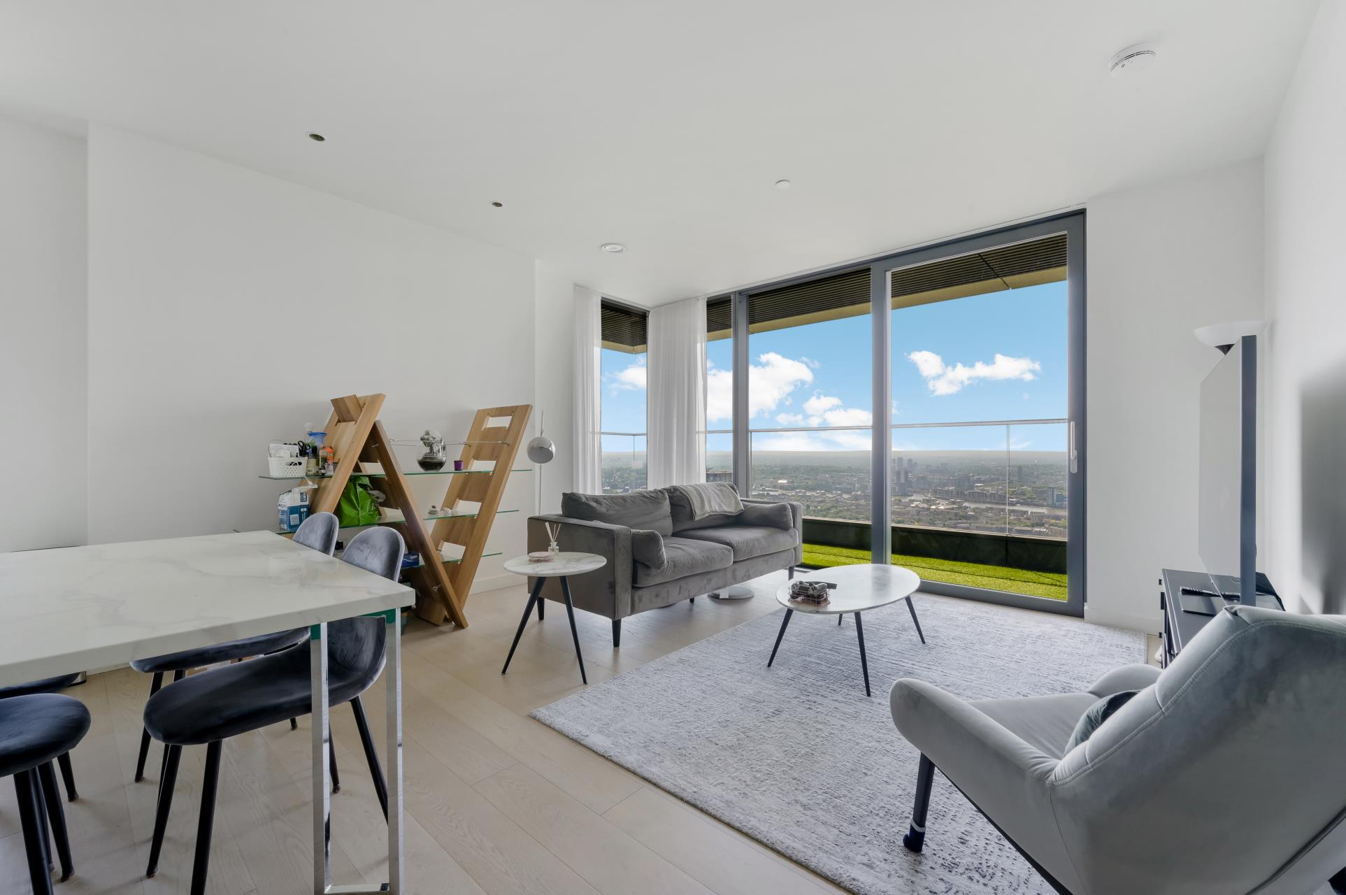 Bagshaw Building 2713057 | JOHNS&CO