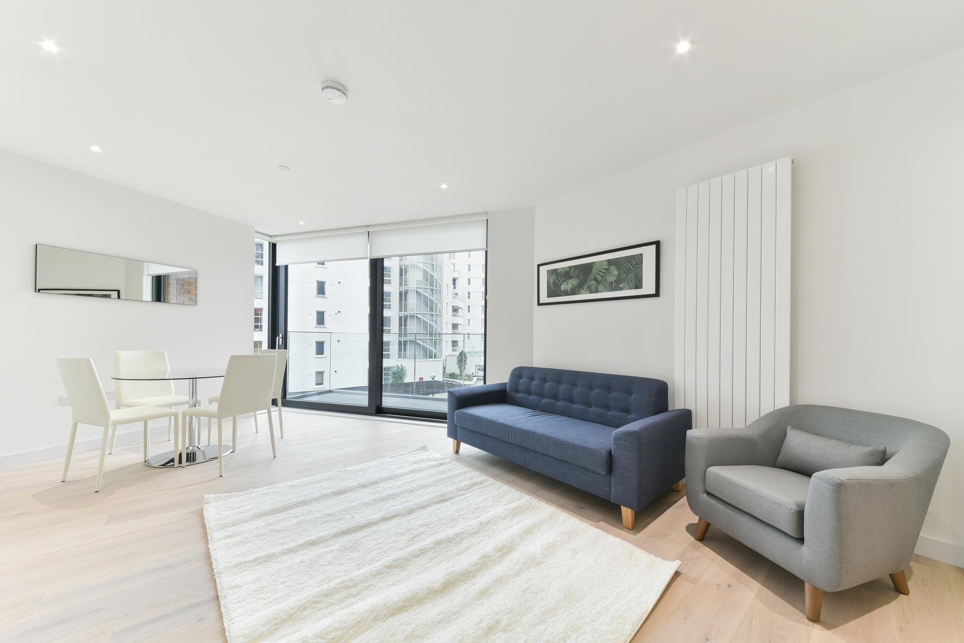 Summerston House 2372211 | JOHNS&CO
