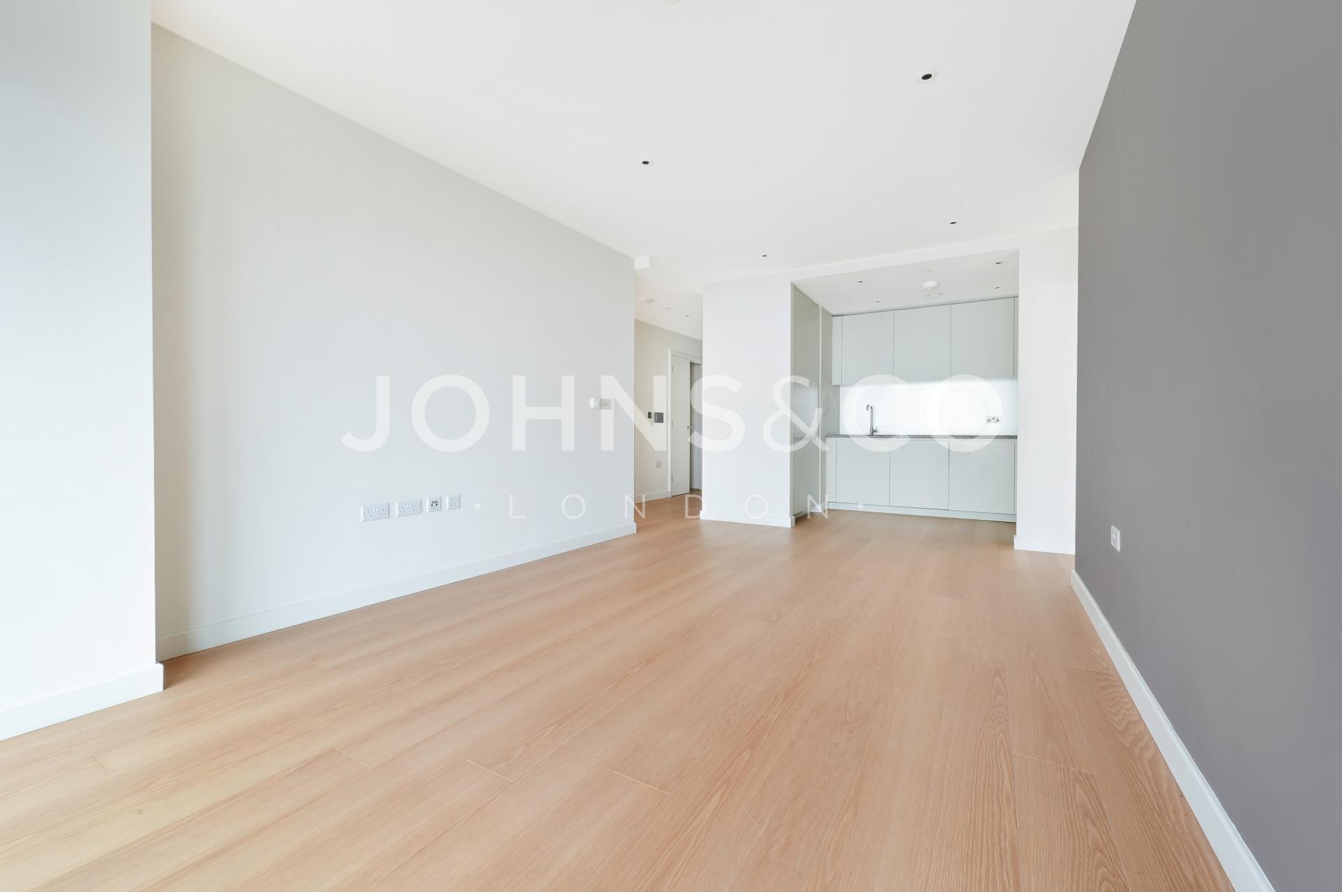 Cutter Lane 2721354 | JOHNS&CO