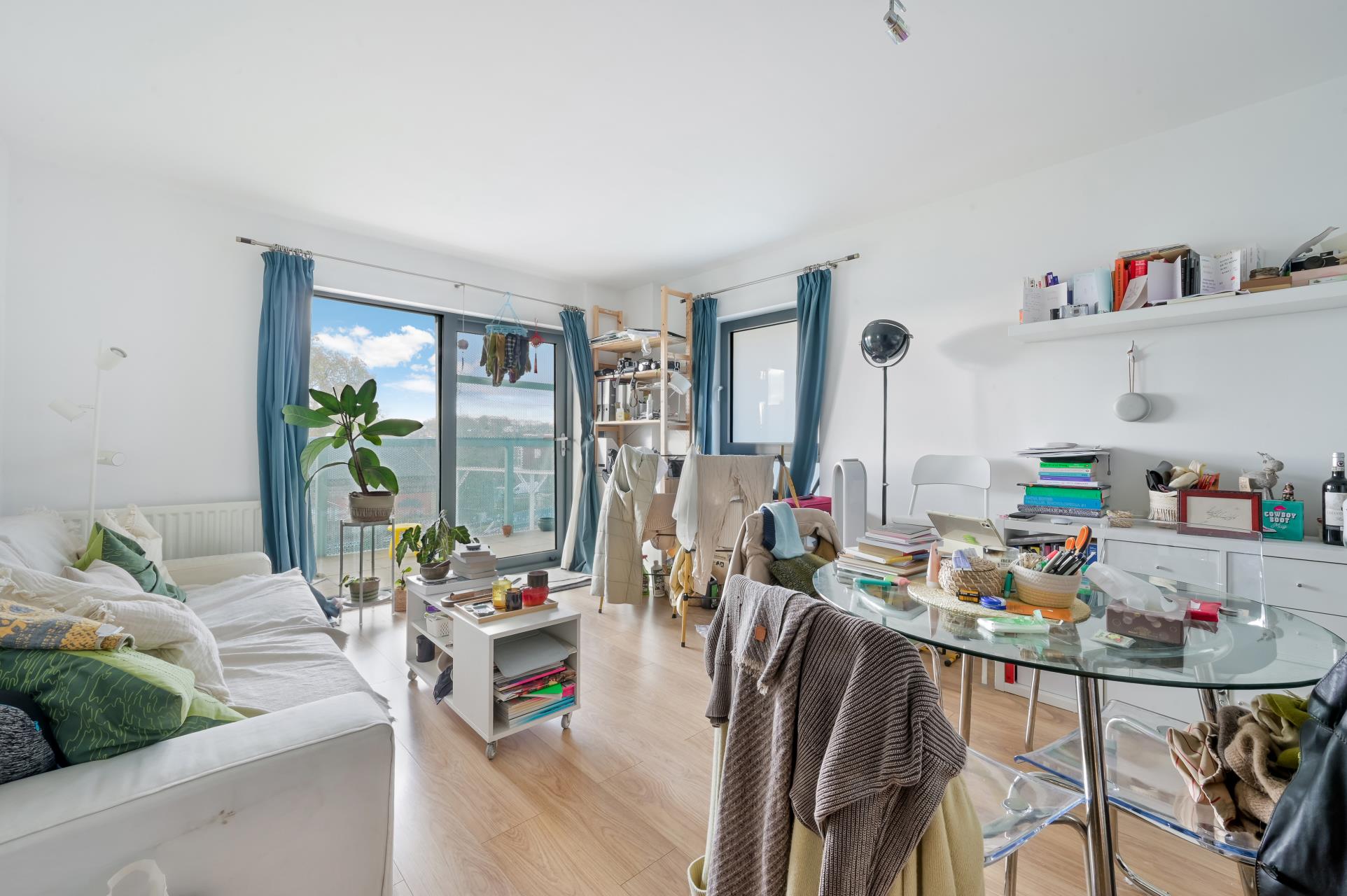 Lock House 2724492 | JOHNS&CO