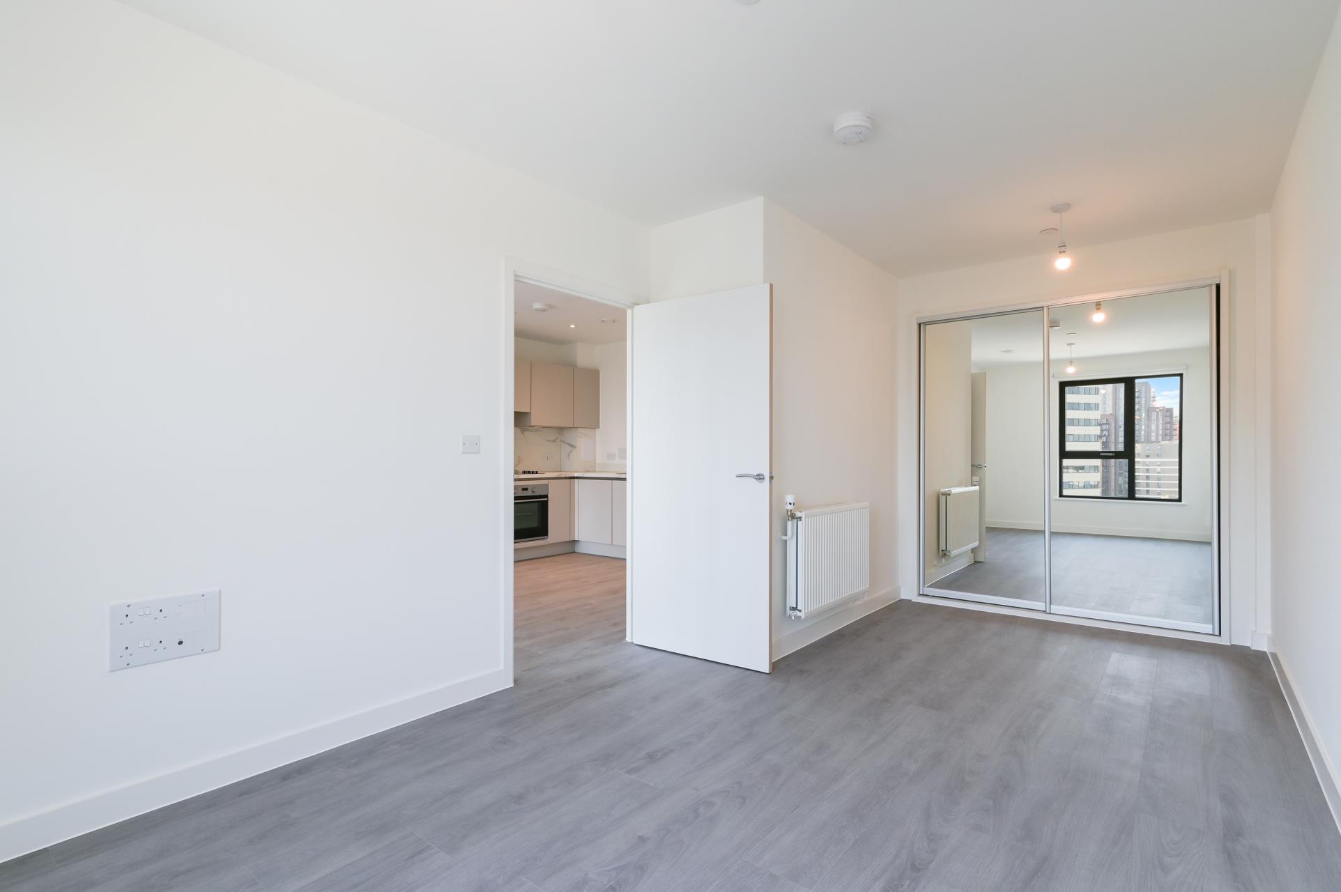 Pullman House 2725306 | JOHNS&CO