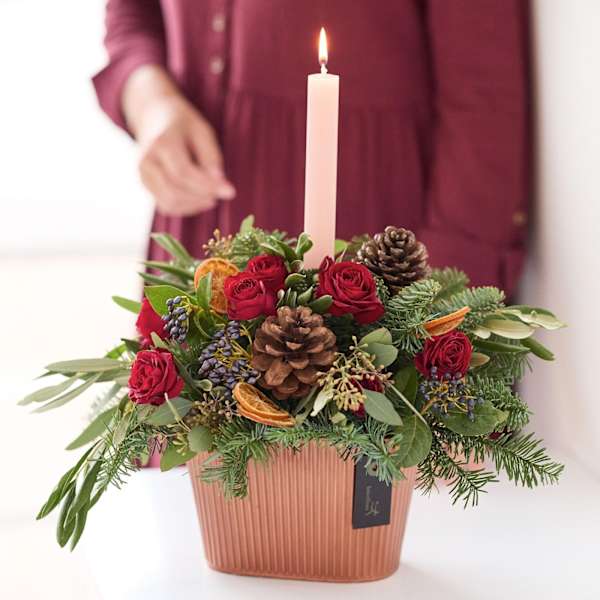 Classic Christmas Candle Arrangement | Interflora