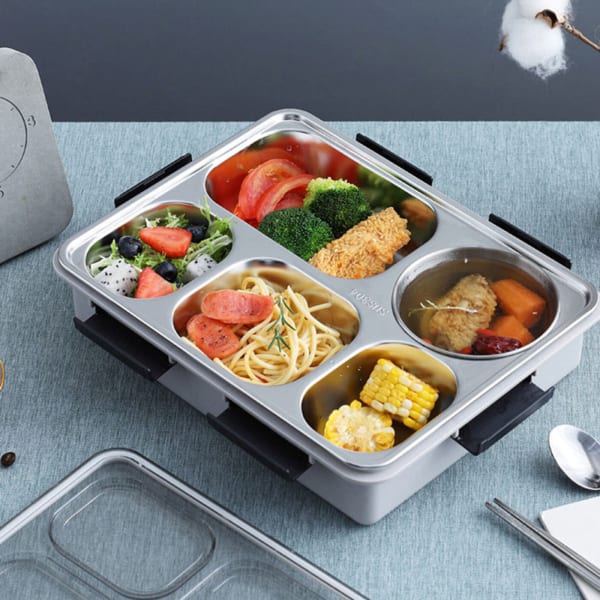 Lunch box with compartments store