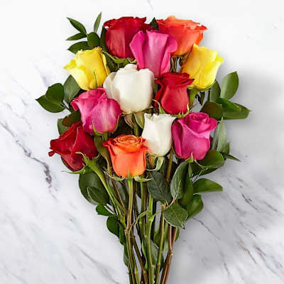 12 Mixed Roses | Interflora