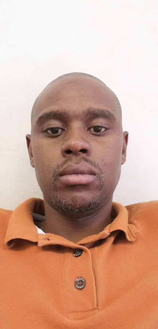 Christopher Malele (Renovator) | Kandua