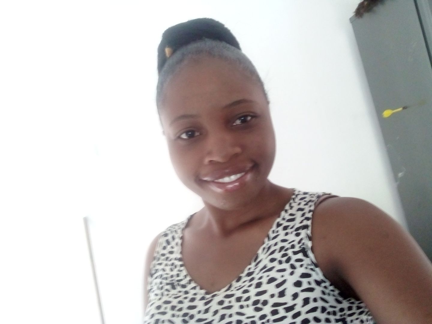 Ruvimbo Chipangura (Mobile Hairdresser) | Kandua