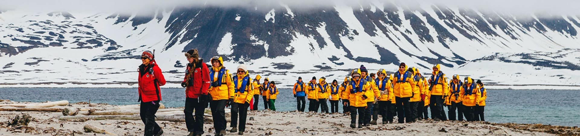 Cruzeiros | Quark Expeditions: Saga Ártica | Kangaroo Tours