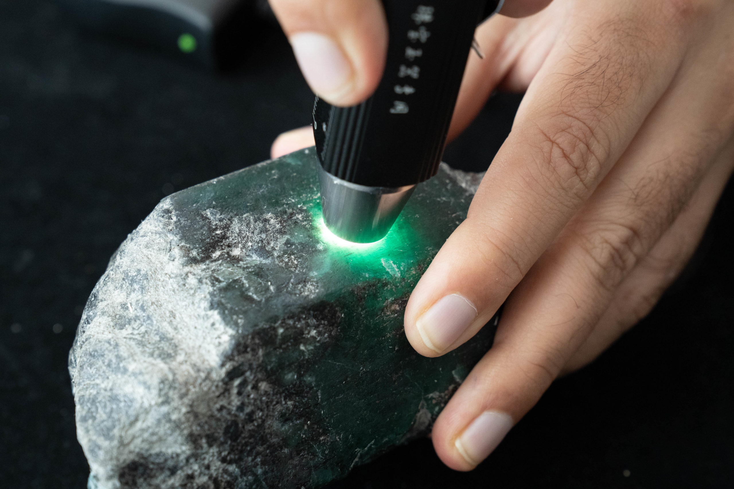 Brazilian Emerald Rough from CARNAIBA mine ( Bahia Estate) - KARATTALK.COM