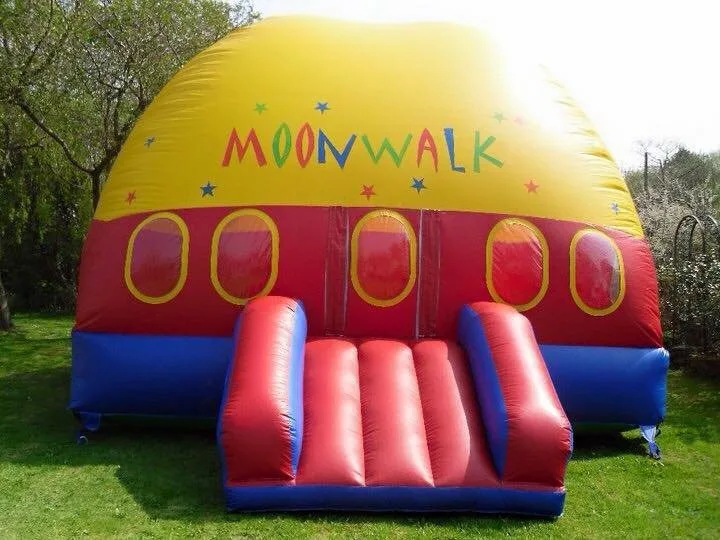 Moonwalk Dome - Bouncy Castle and hot tub hire, based in Gwynedd, Wales