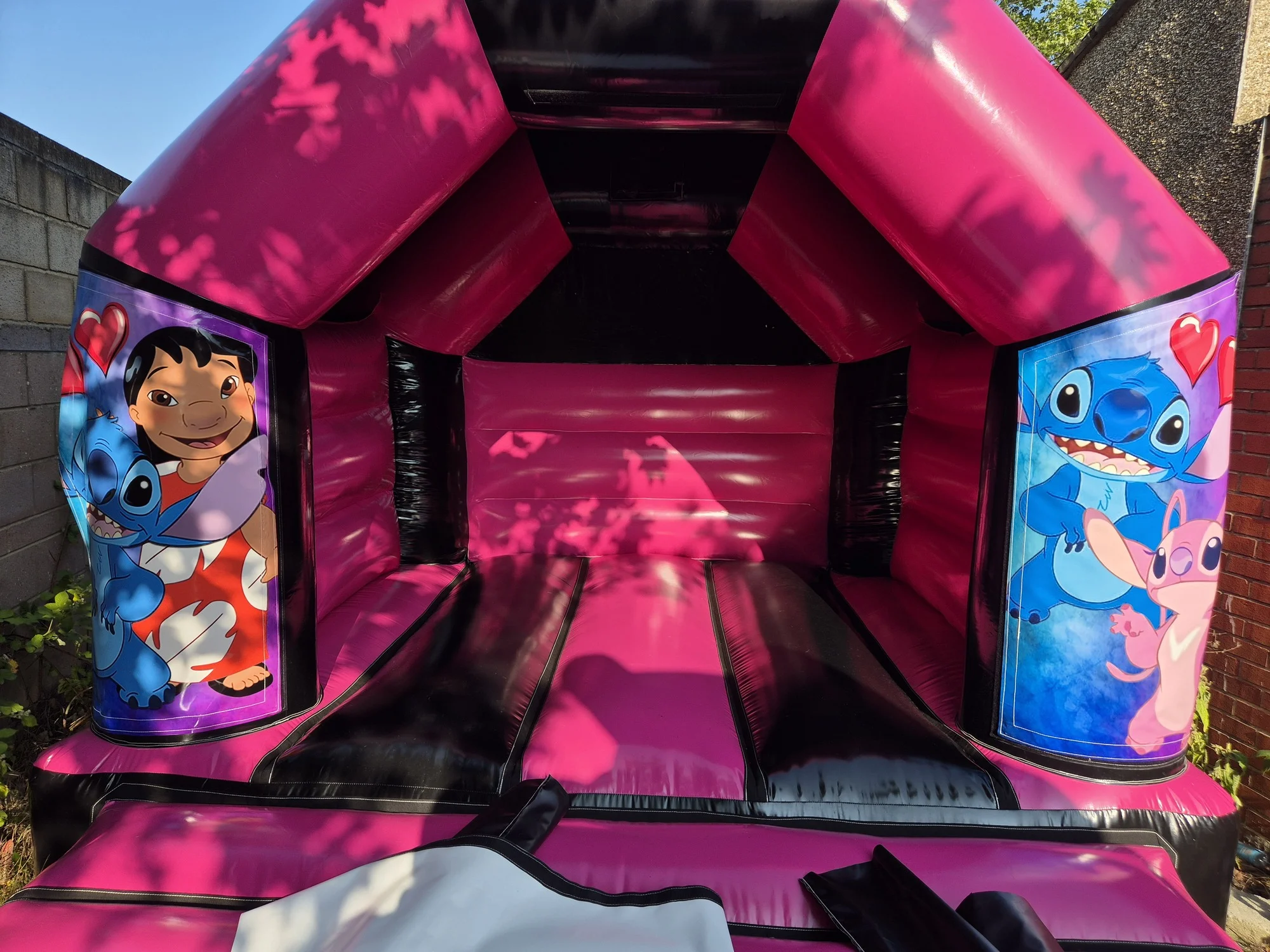 Lilo And Stitch 12ft X 14ft - Black And Pink Bouncy Castle Scott ...