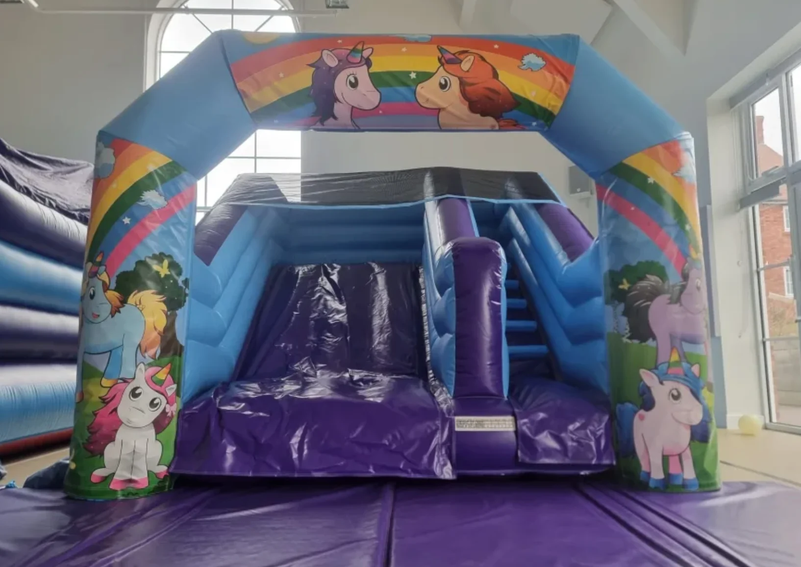 Unicorns Slide In The South West Of England - Dorset Entertainment