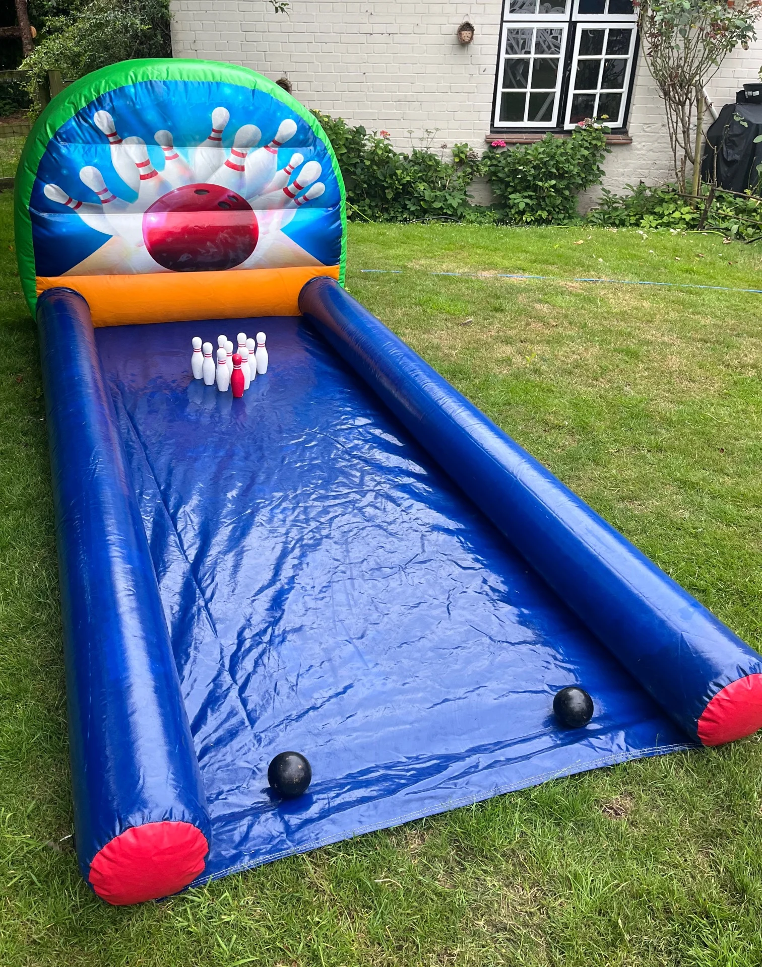 Inflatable Bowling Alley Surrey Jaimies Castles, Bouncy Castle & soft ...
