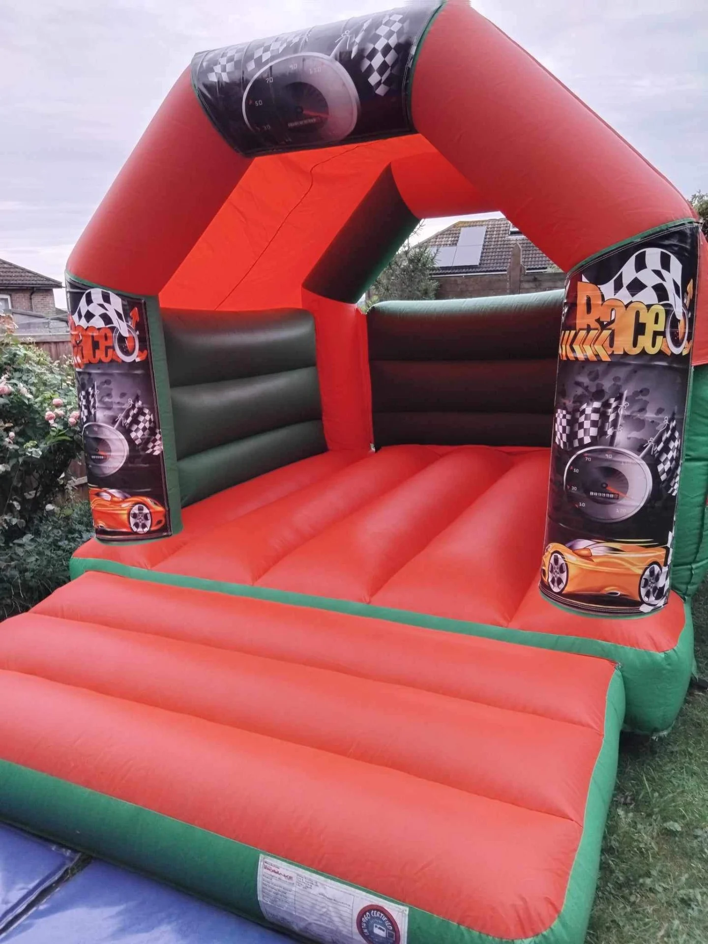 11ft X 15ft Racing Cars Bouncy Castle - Red - Amazing Bouncy Castles ...