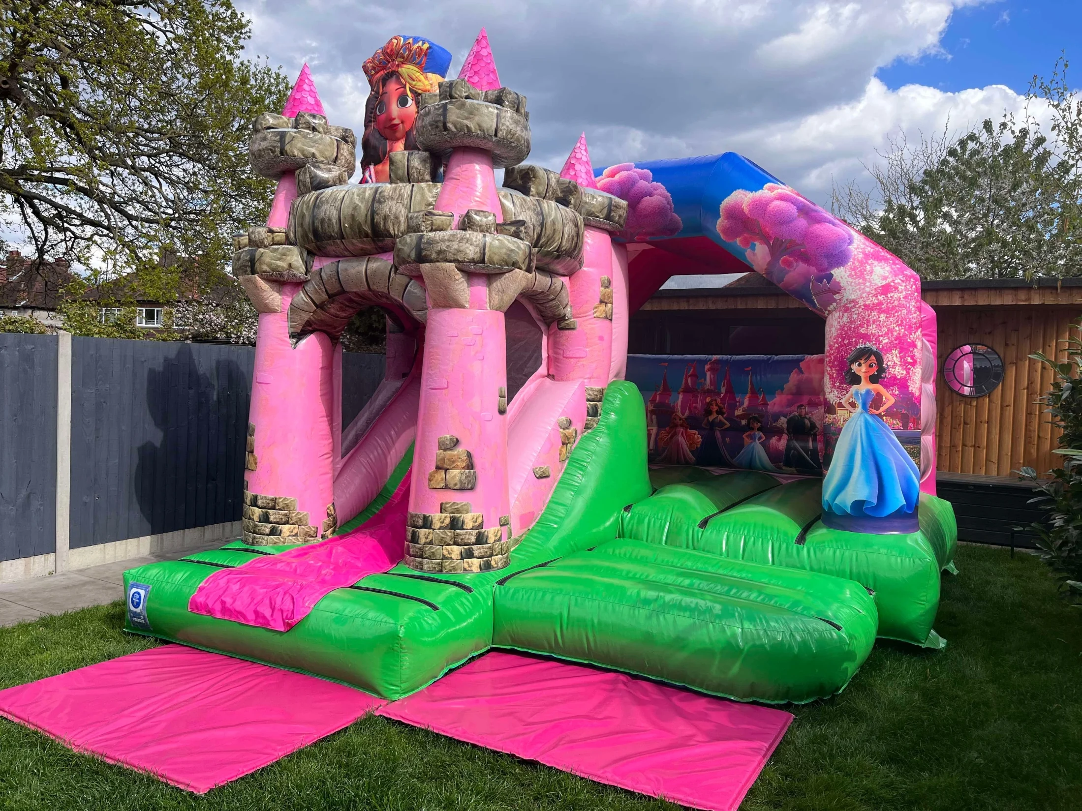 Princess Bouncy Castle Hire With Slide Jaimies Castles, Bouncy Castle ...