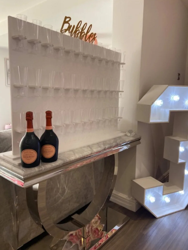Prosecco Wall - Mascot Hire & Children's Parties | London, Kent