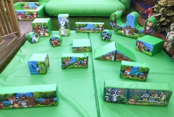 Woodlands Forest Animals Indoor Soft Play - Bounce About Castle Hire ...