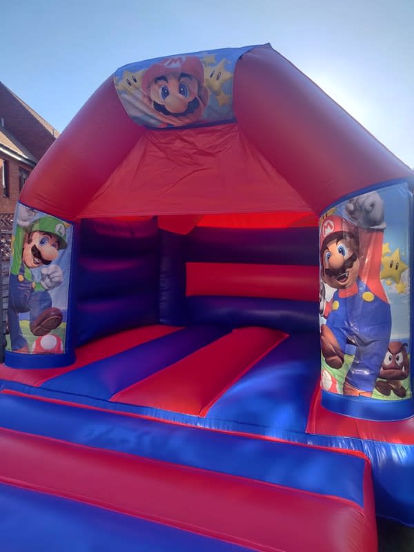 Super Mario Castle - A Star Bouncy Castles