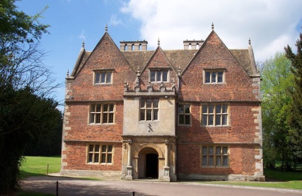 Red Hall Bourne Hire - Its Fun Time