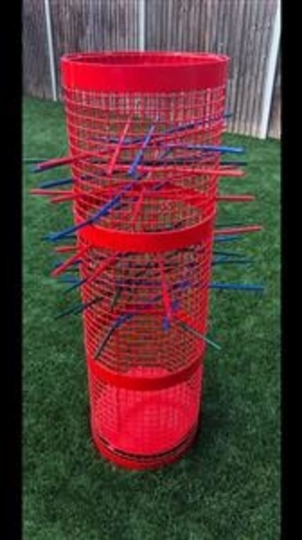 Giant Kerplunk