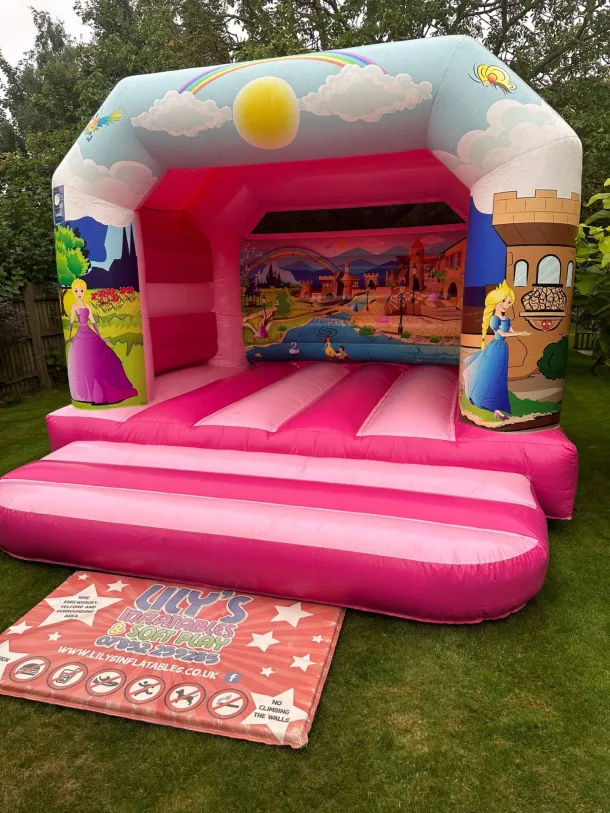Princess Bouncy Castle Hire Newmarket, Cambridge Suffolk