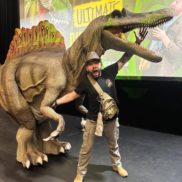 Spike The Spinosaurus. Dinomania Ltd