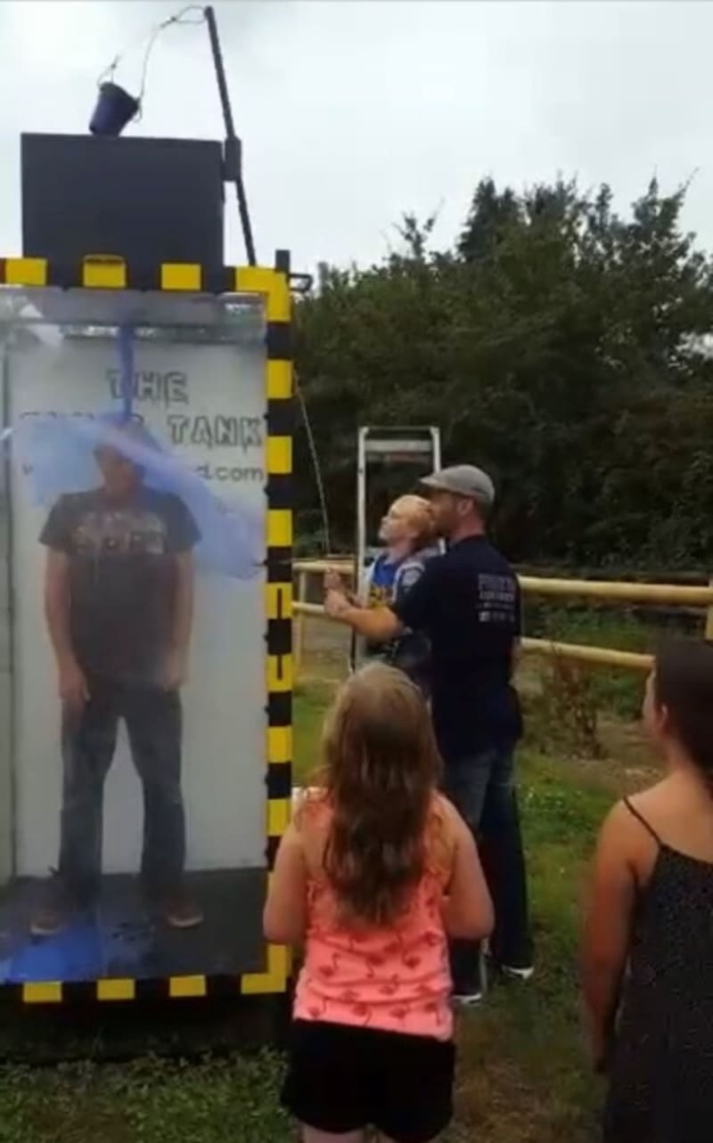 Classic Gunge Tank - Foam Pit Hire