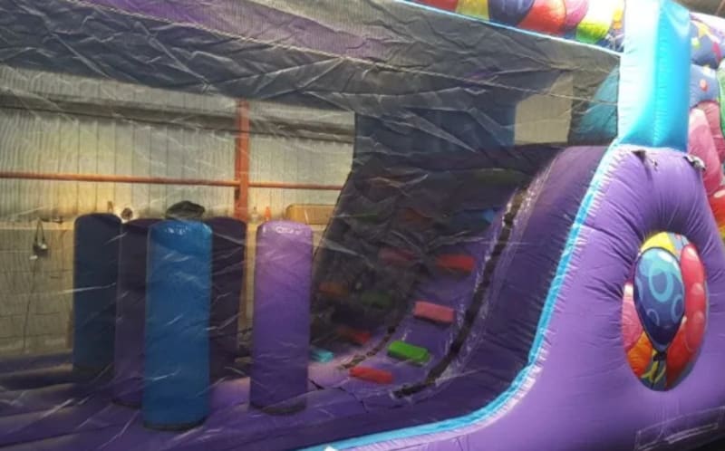 Inflatable Fun Run - MAXIBOUNCE: Entertainment Suppliers