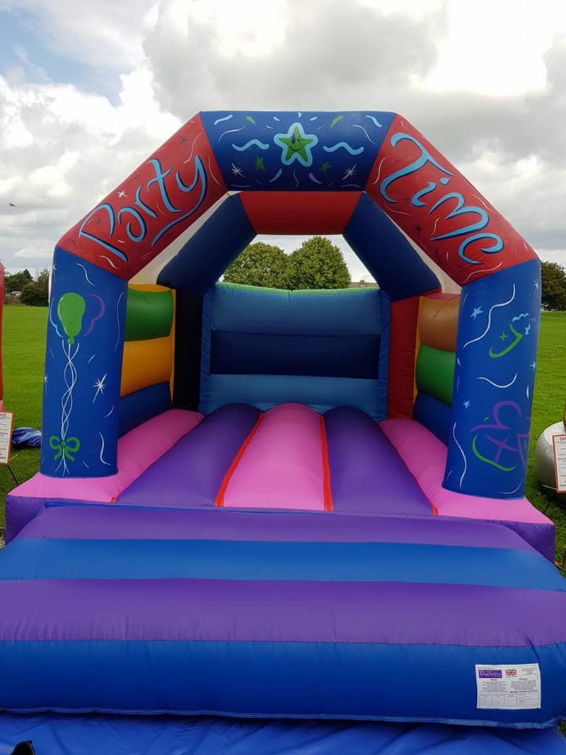 Party Time Bouncy Castle - DJ Bridgeeos Entertainments