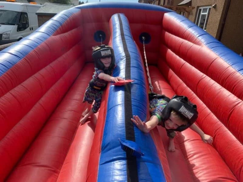 Bungee Run - Dreamtime Events Angus, Dundee & South Aberdeenshire