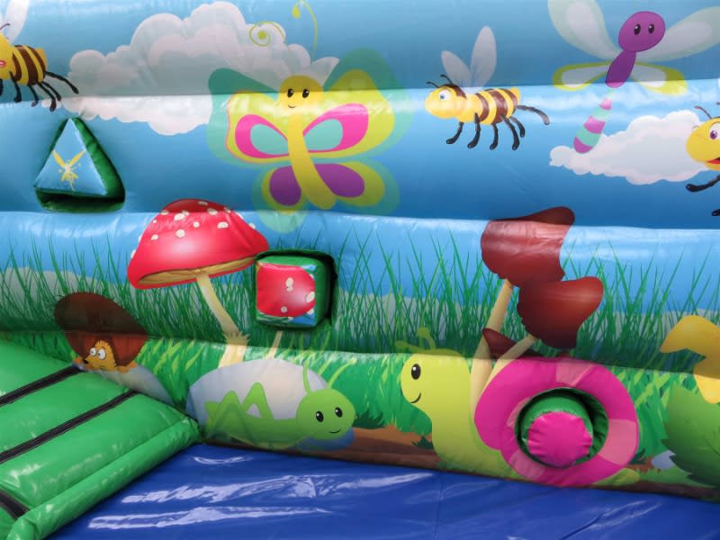 Inflatable Bugs Play Den Bouncy Castle