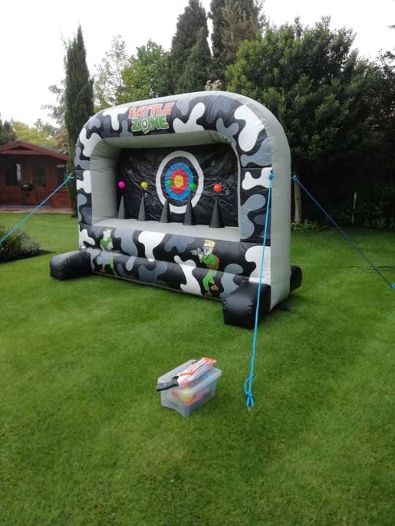 Shooting Walls - Pro Castles | Specialist in Bouncy Castle ...